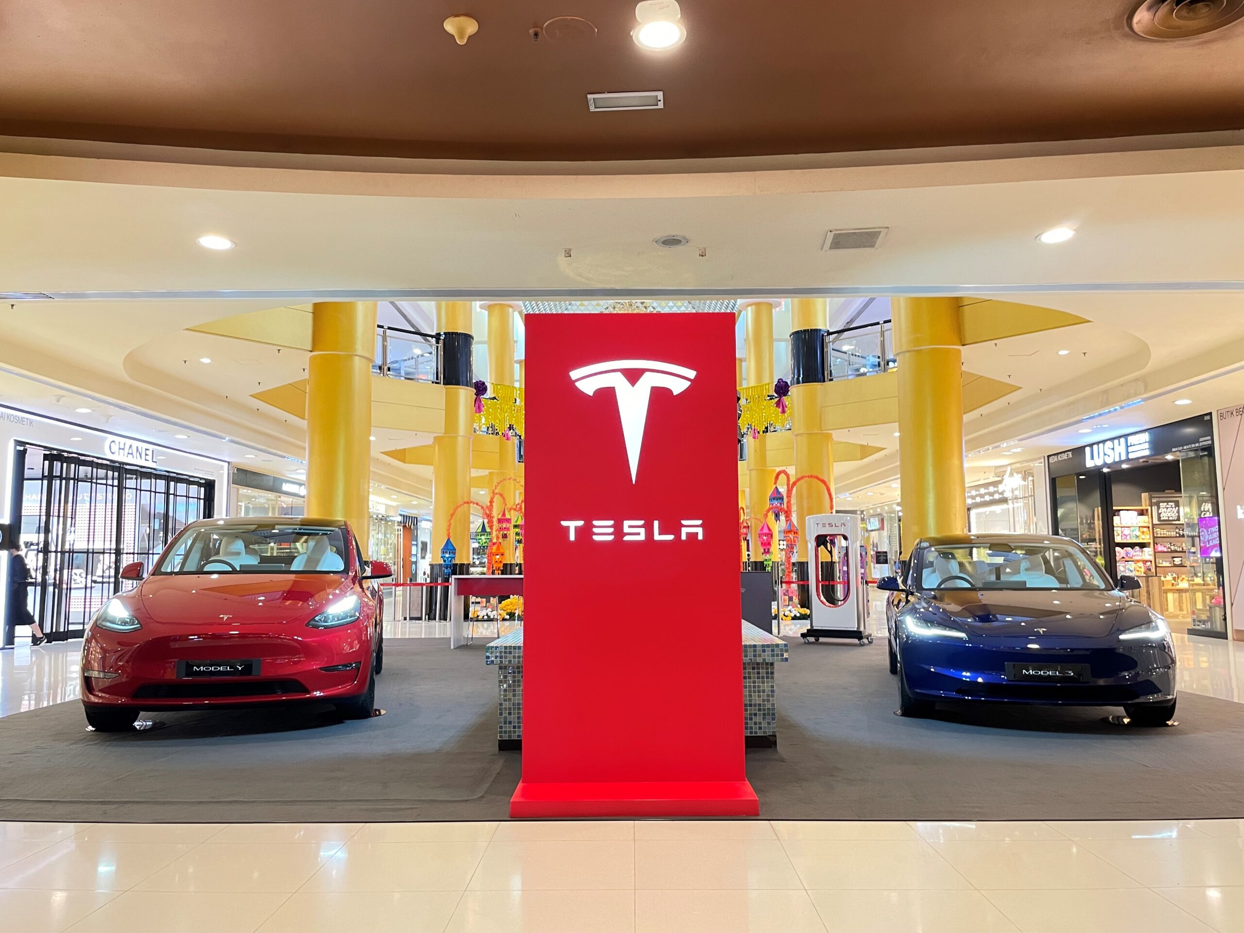 Sunway Pyramid Tesla Supercharger超级充电站正式启用，收费RM1.25/kWh
